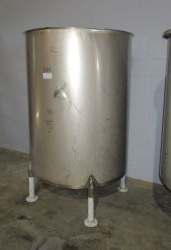 400 gallon Vertical Stainless Steel Tank.