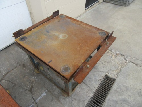 Vibratory Tables, 30" x 30" x 23" high, Vibco 2P800 motor