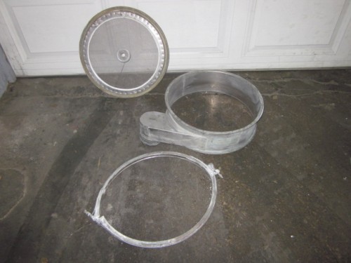 18" Sweco Ring, with discharge Spout, Ring Clamp and Screen.