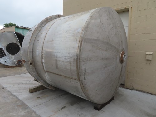 3,000 gallon Stainless Steel Mix Tank with Dish Bottom