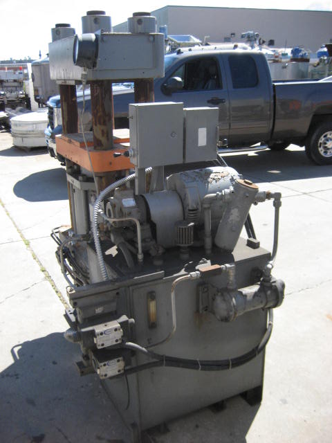 Mfgd. by SMT. 12 cylinder