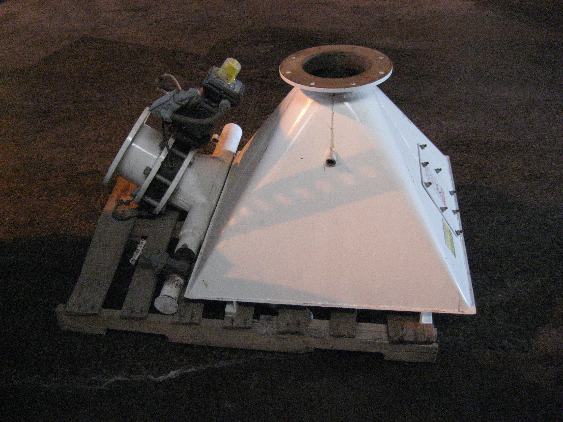 Hopper with butterfly valve discharge.