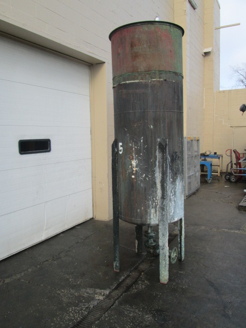 300 gallon Vertical Tank, steel construction.