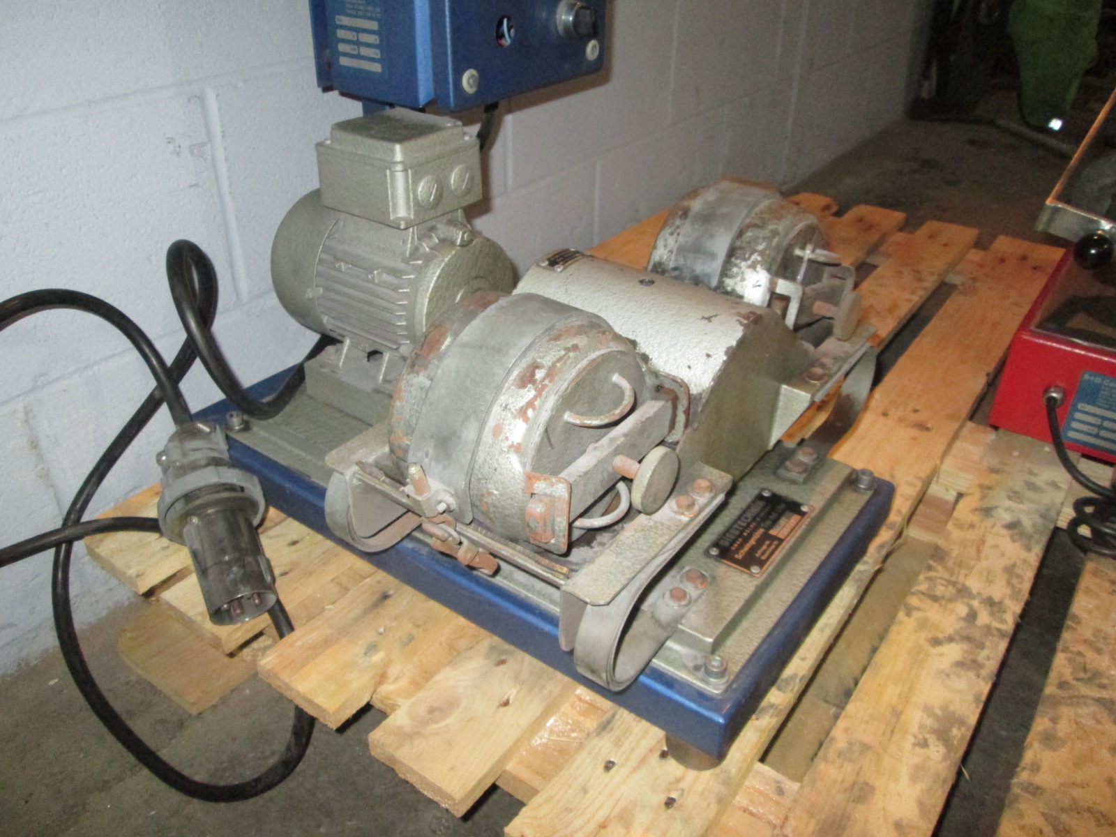 Seibtechnik Vibratory Lab Ball Mill