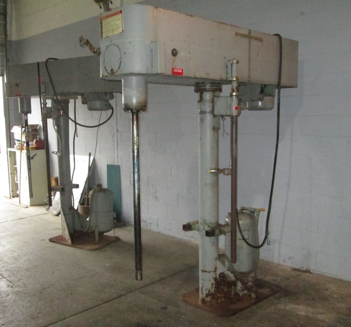 7.5 hp Myers Eng. Post Mixer , stainless steel shaft