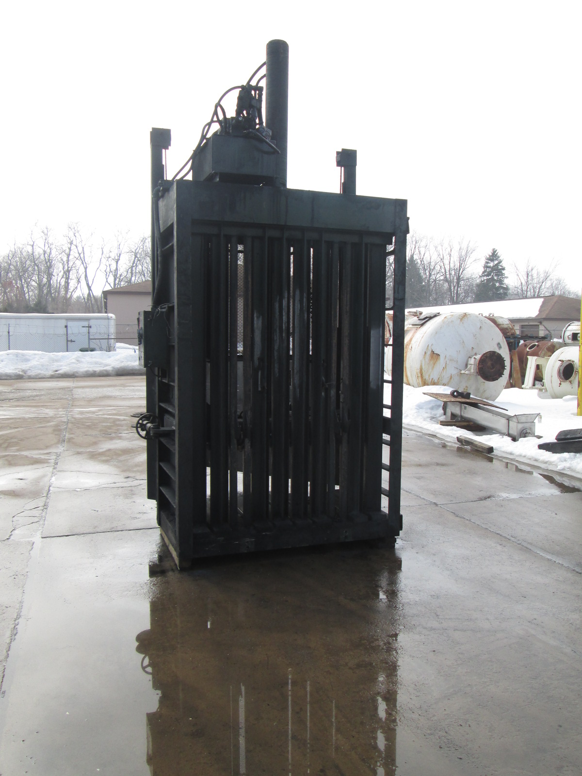 Hydraulic Vertical Baler