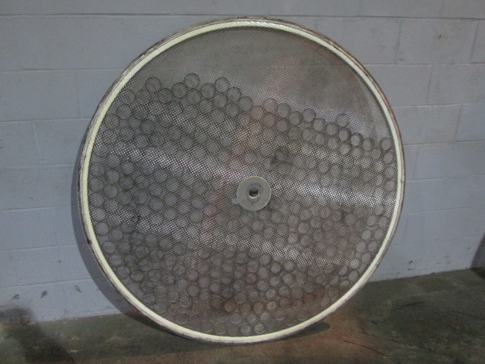 60" diameter Sweco Screen, 24 mesh