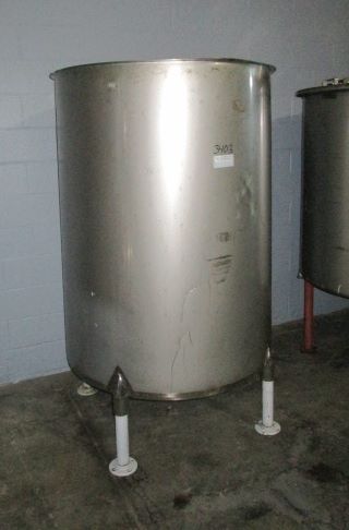 400 gallon Vertical Stainless Steel Tank.