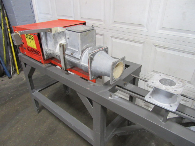 Bluebird de-airing lab pugmill extruder.