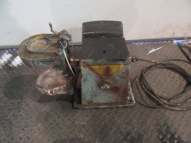 Red Devil Paint Shaker, 1 gallon,