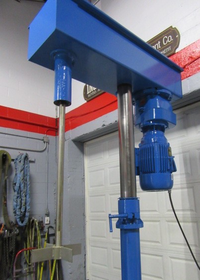 10 hp Hockmeyer Mixer, air over oil lift, slow speed, stainless steel