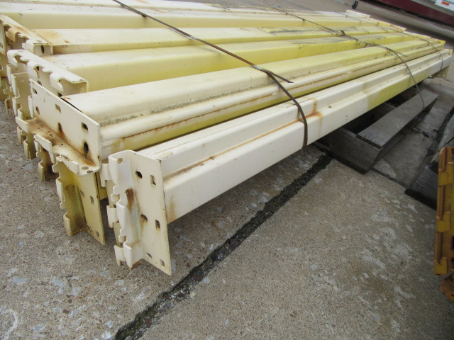 Pallet Rack Beams - Republic 9' long (qty. 26)