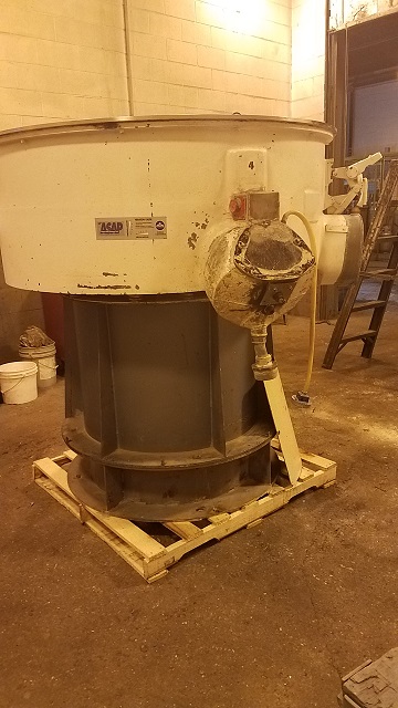 Sweco Dry Vibratory Grinding Mill, urethane lined, 20 cu ft.