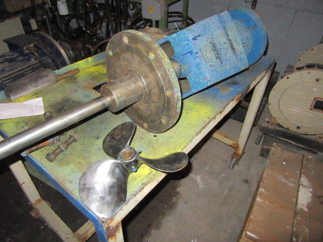 1.5 hp Lightnin Mixer, Agitator. with stainless steel shaft and prop.