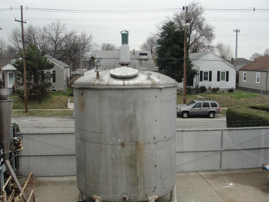 6000 gallon Stainless Steel Vertical Tank