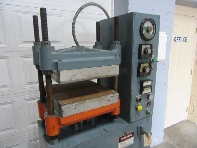30 Ton Wabash 4 Post Hydraulic Press