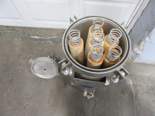 Pall Cartridge Filter Housing, Filtration and Separations Grp.