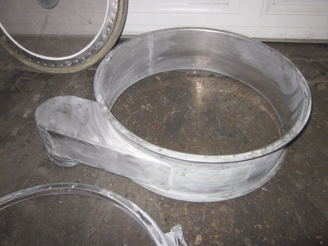 18" Sweco Ring, with discharge Spout, Ring Clamp and Screen.