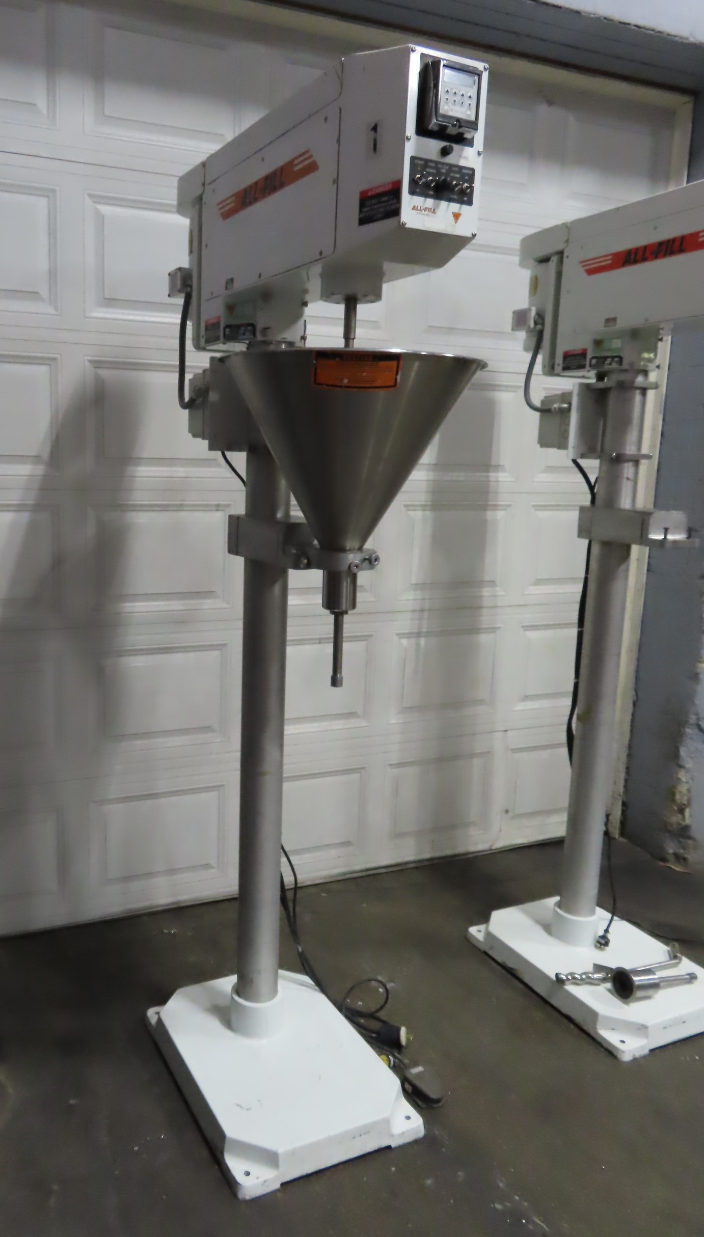 All-Fill Filler, Model B150