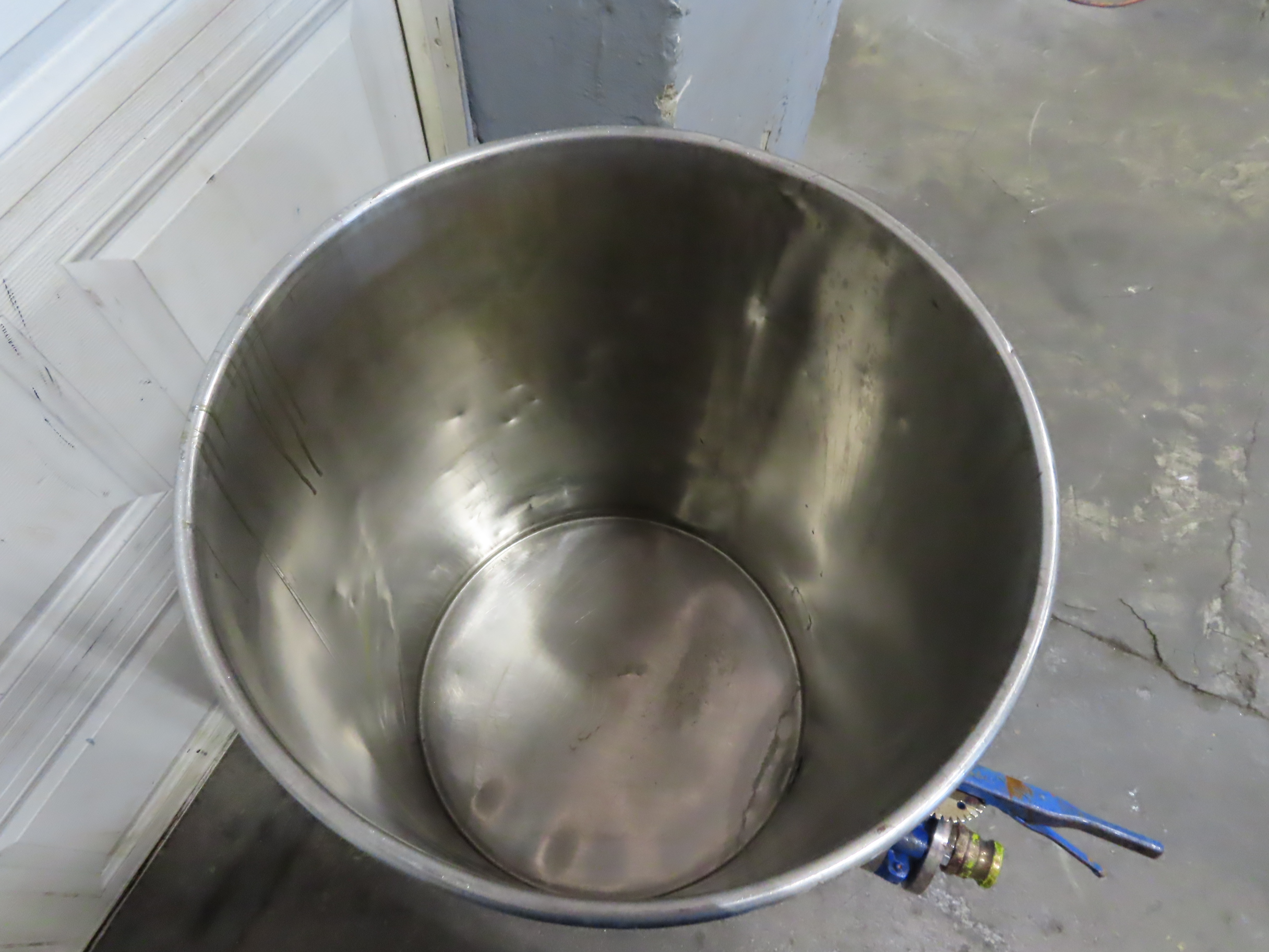 50 gallon stainless steel tank