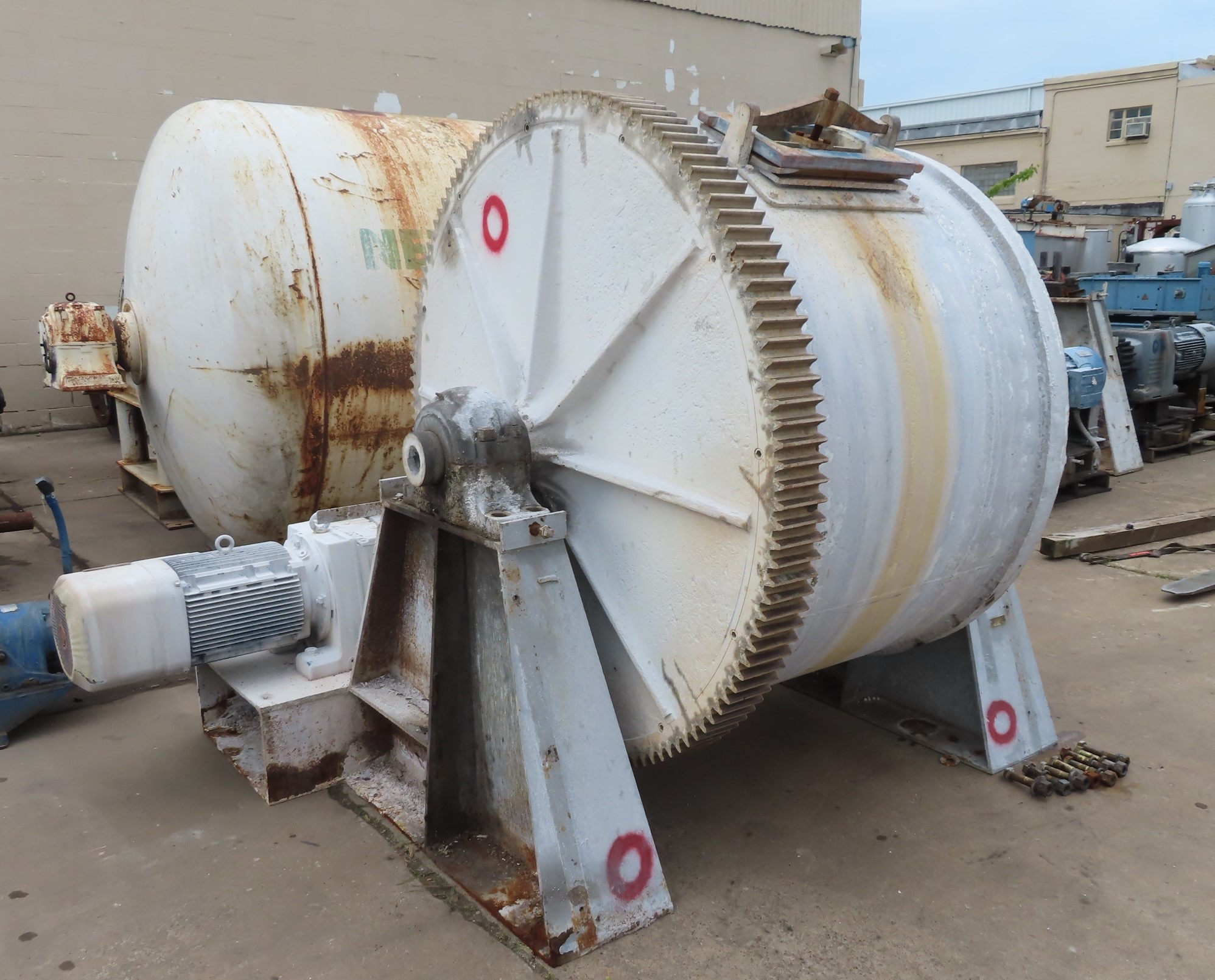 5' diameter x 42" long Steveco Pebble Mill