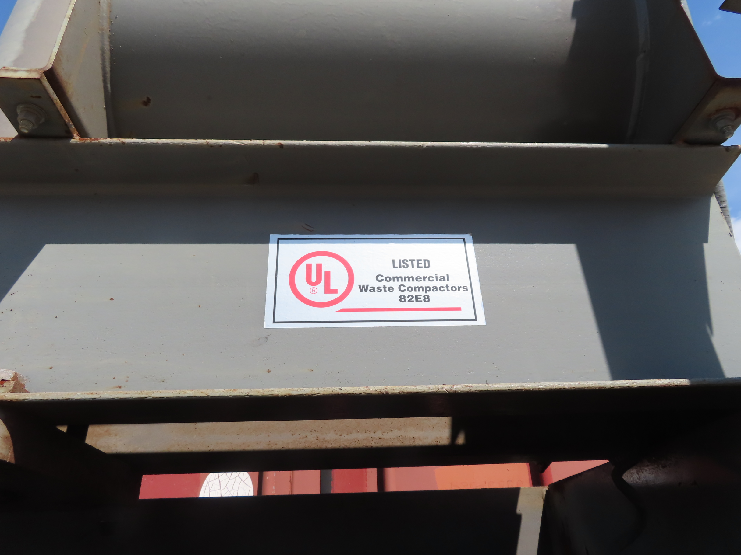 Selco Vertical Cardboard Baler