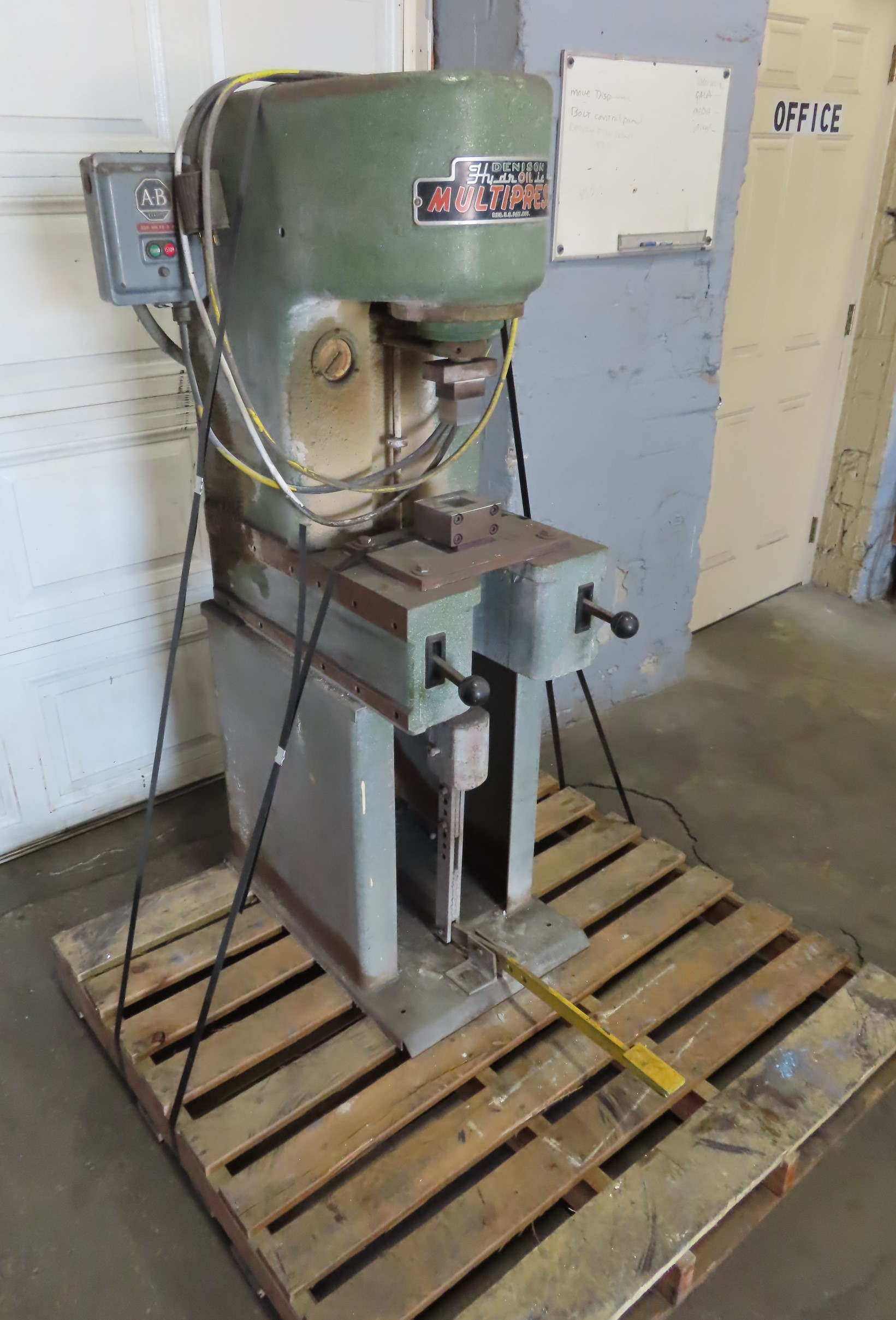6 ton Denison Hydraulic Press
