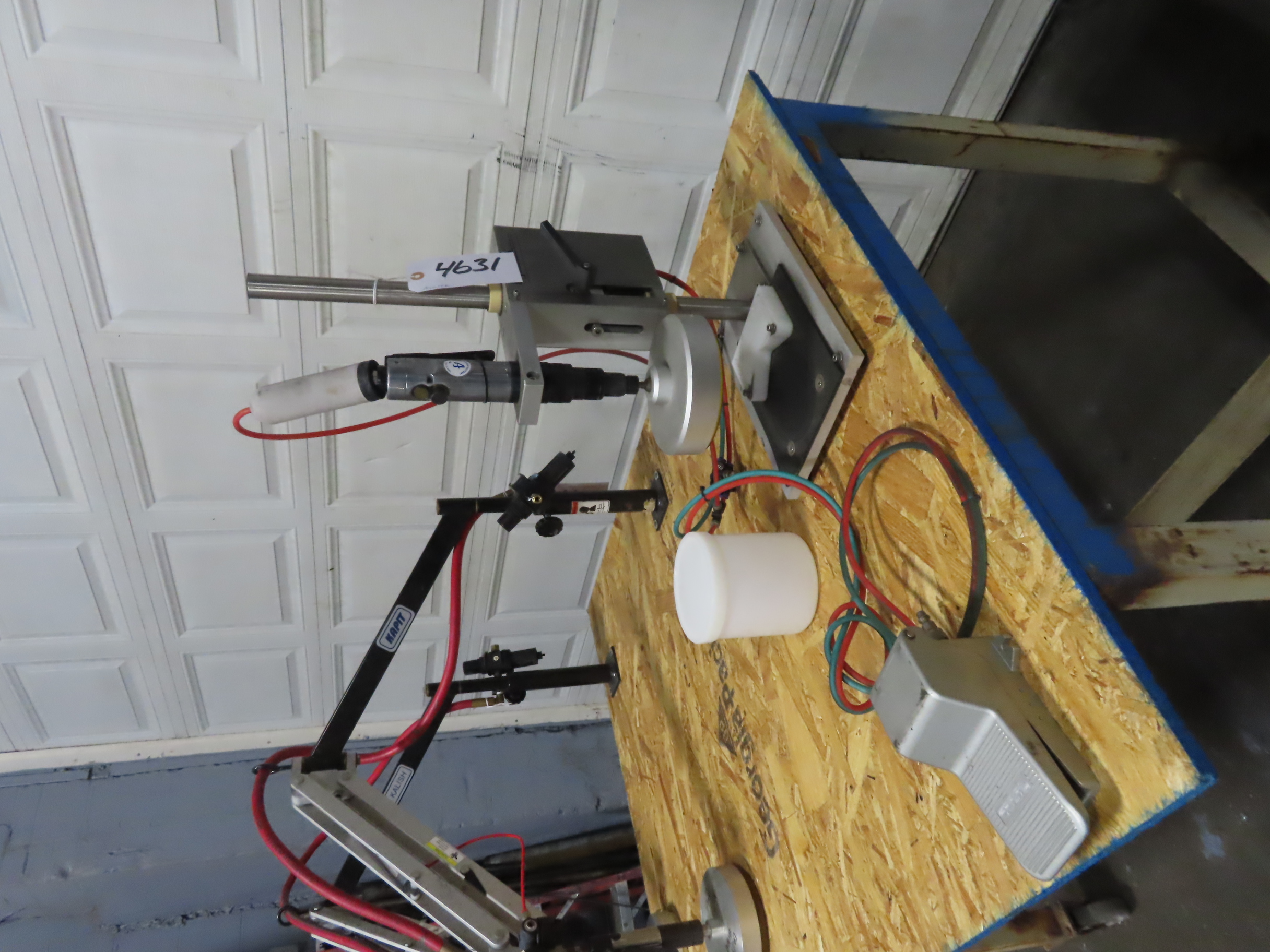 Accutek Pneumatic Capper