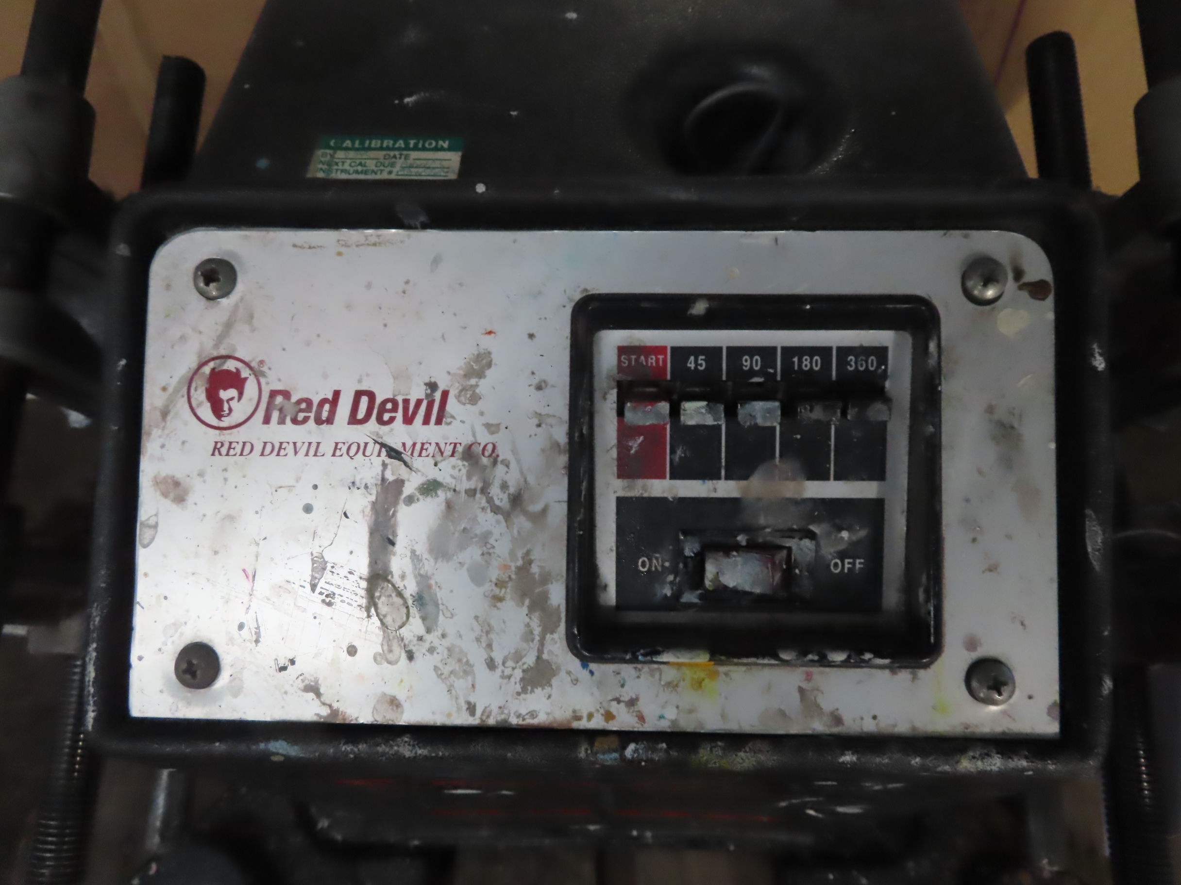 Red Devil Twin Arm Paint Shaker