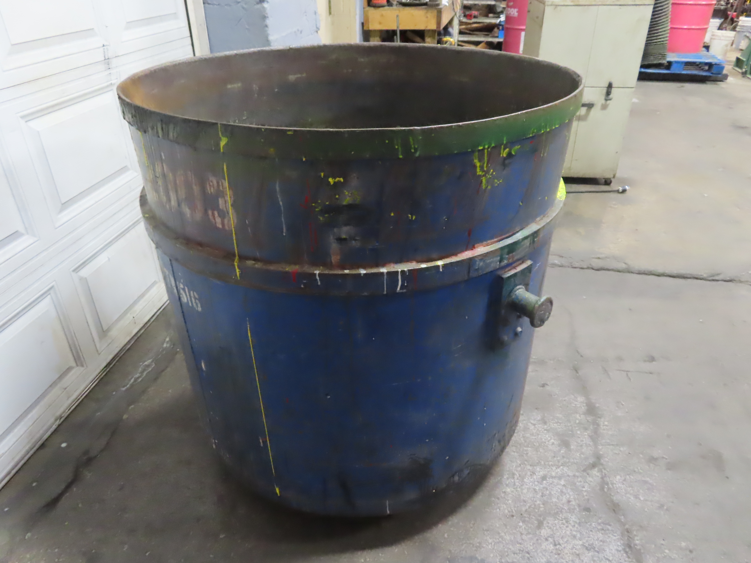 220 gallon steel tub