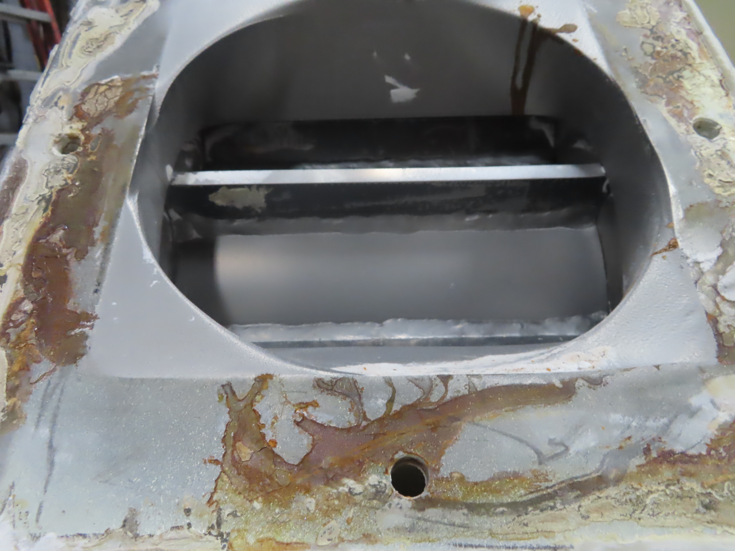 Super Sack Unloader with Rotary Valve