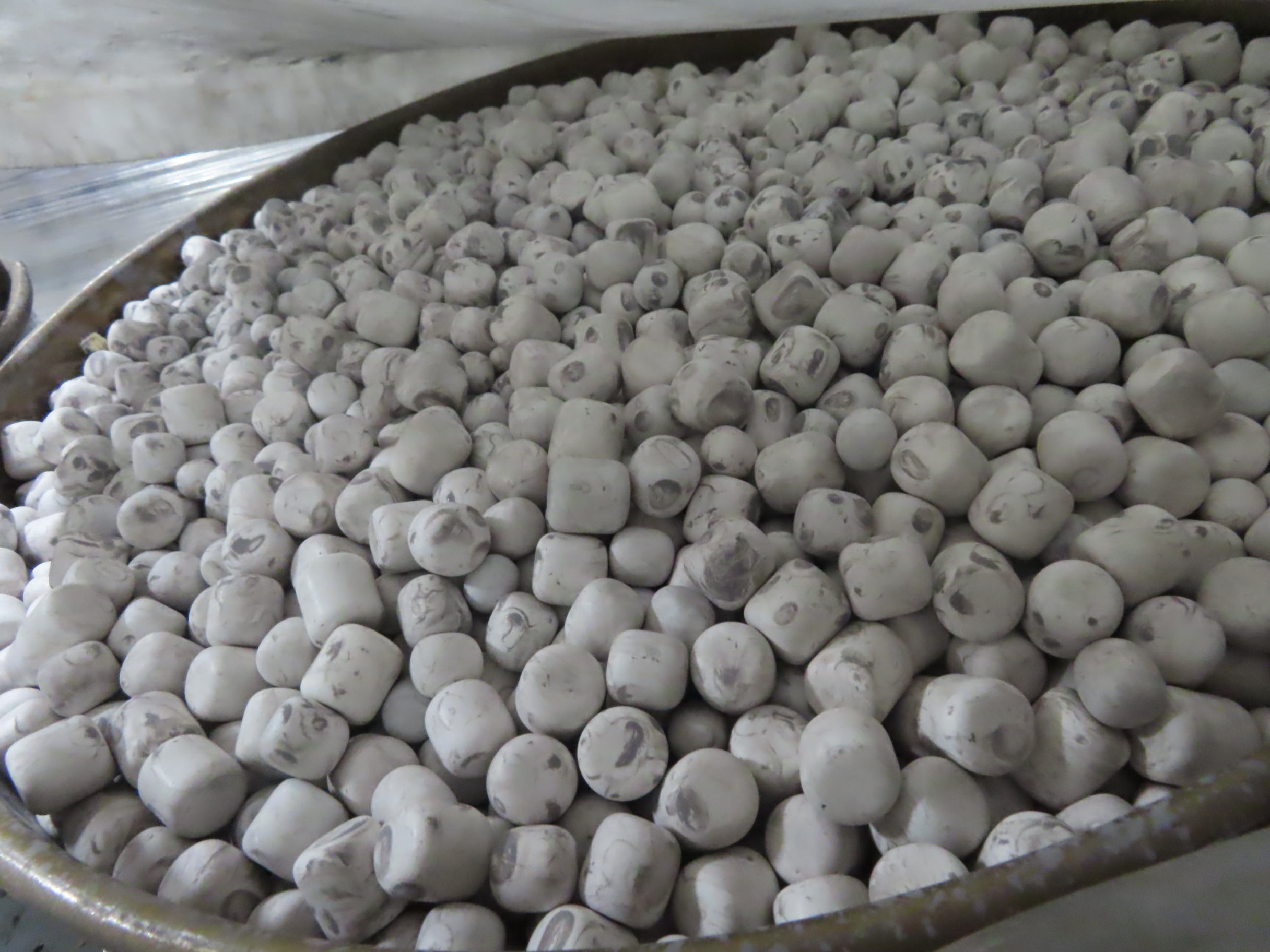 Alumina Pebble Mill Media, 7500 lbs.
