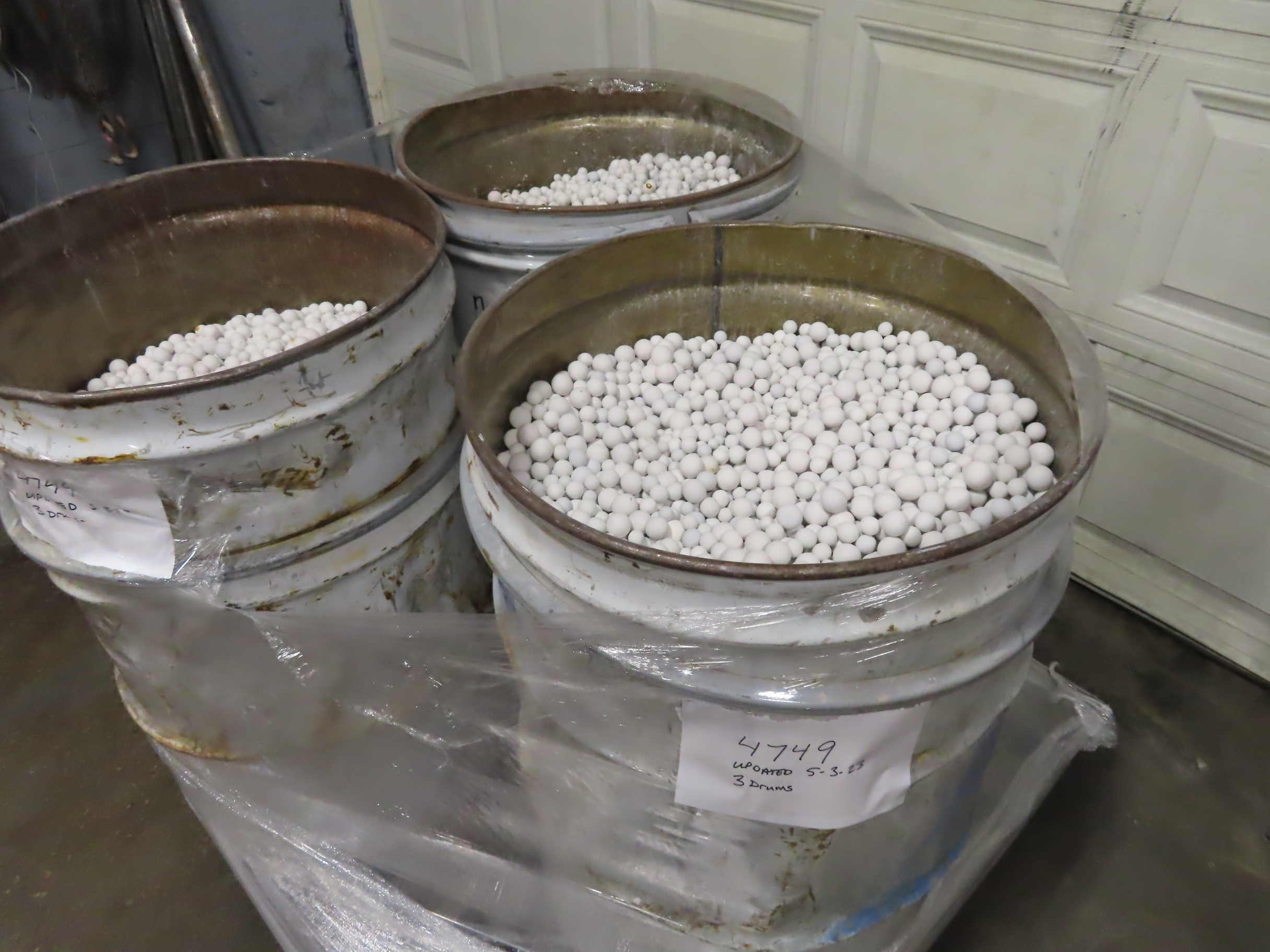 Alumina Pebble Mill Media, 3950 lbs.