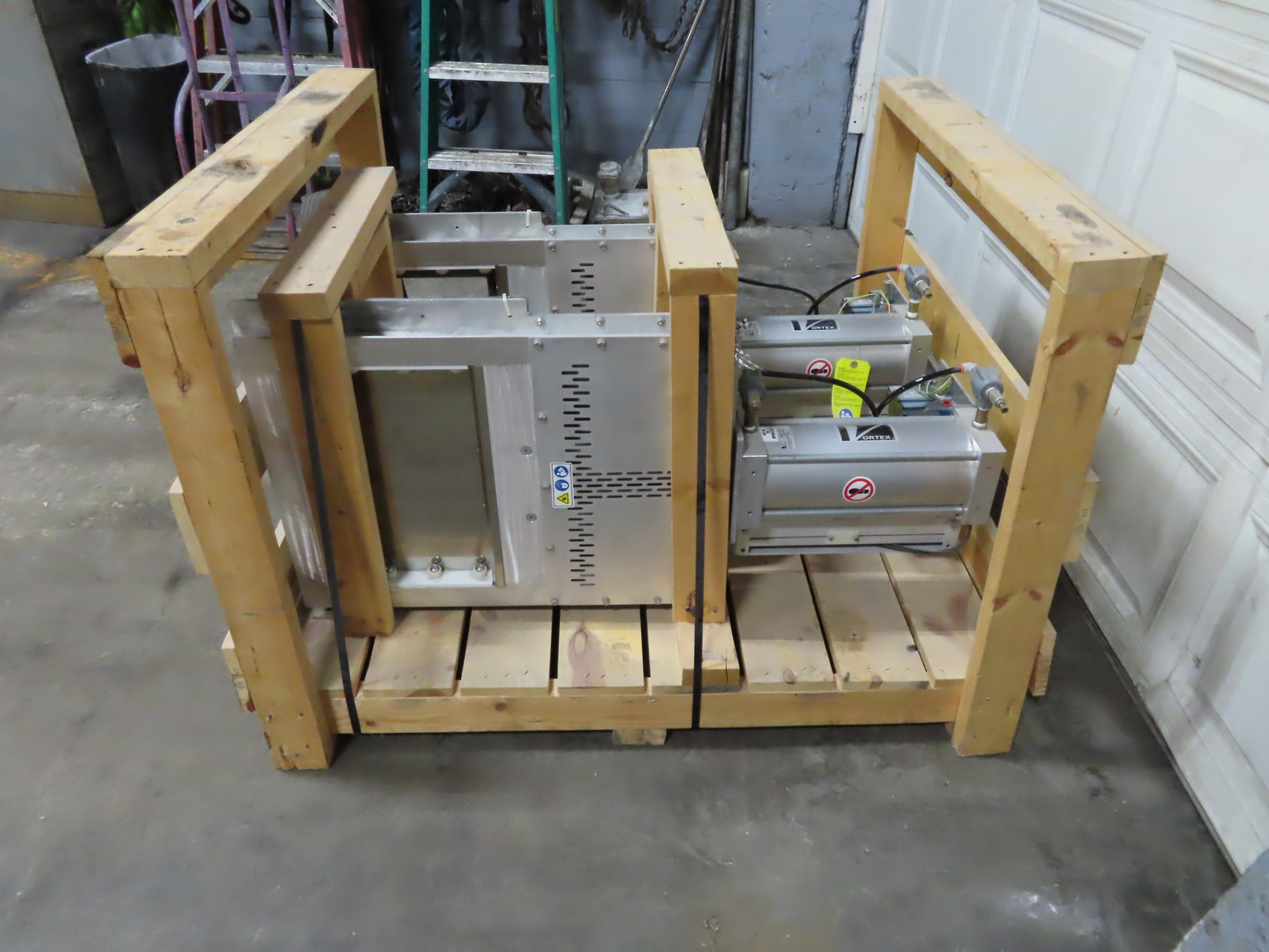 Slide Gate 11" x 16", New Vortex Roller Gate (Qty. 2)