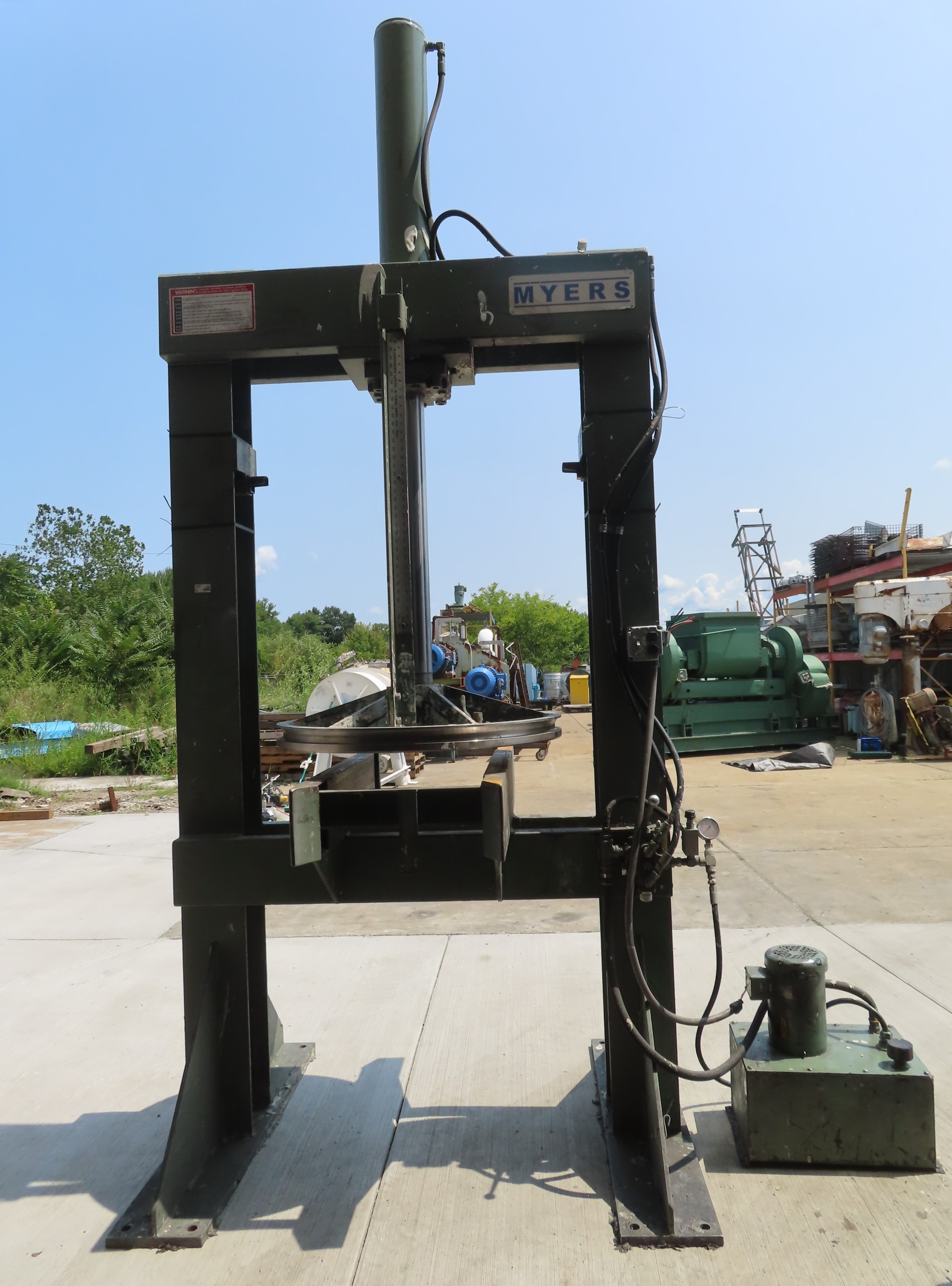 140 gallon Myers Hydraulic Tank Discharge Press