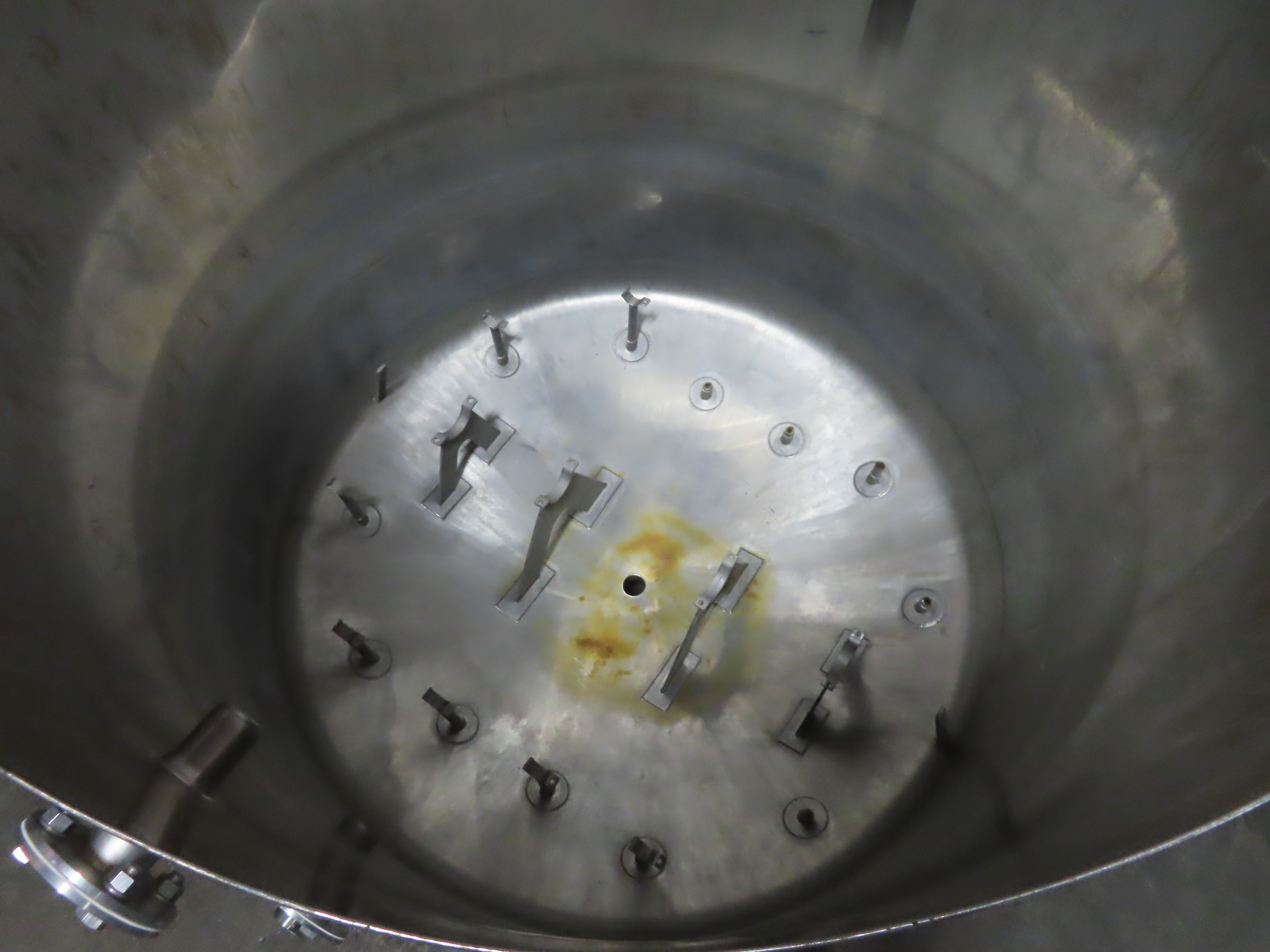 600 gallon 316 Stainless Steel Open Top Mix Tank with Dish Bottom