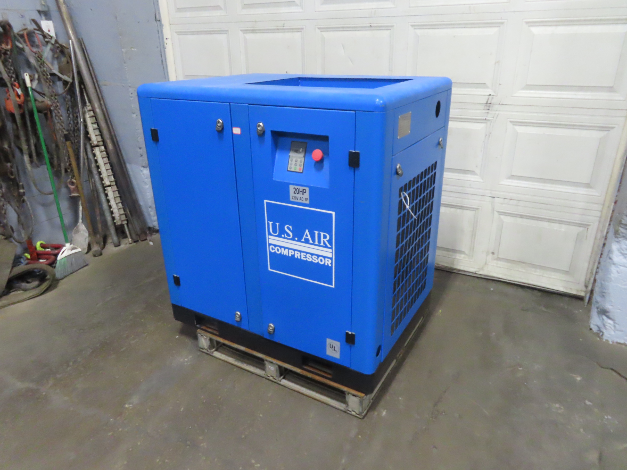 20 HP Rotary Screw Air Compressor, US Air Compressor, 85 CFM, 100 PSI ...
