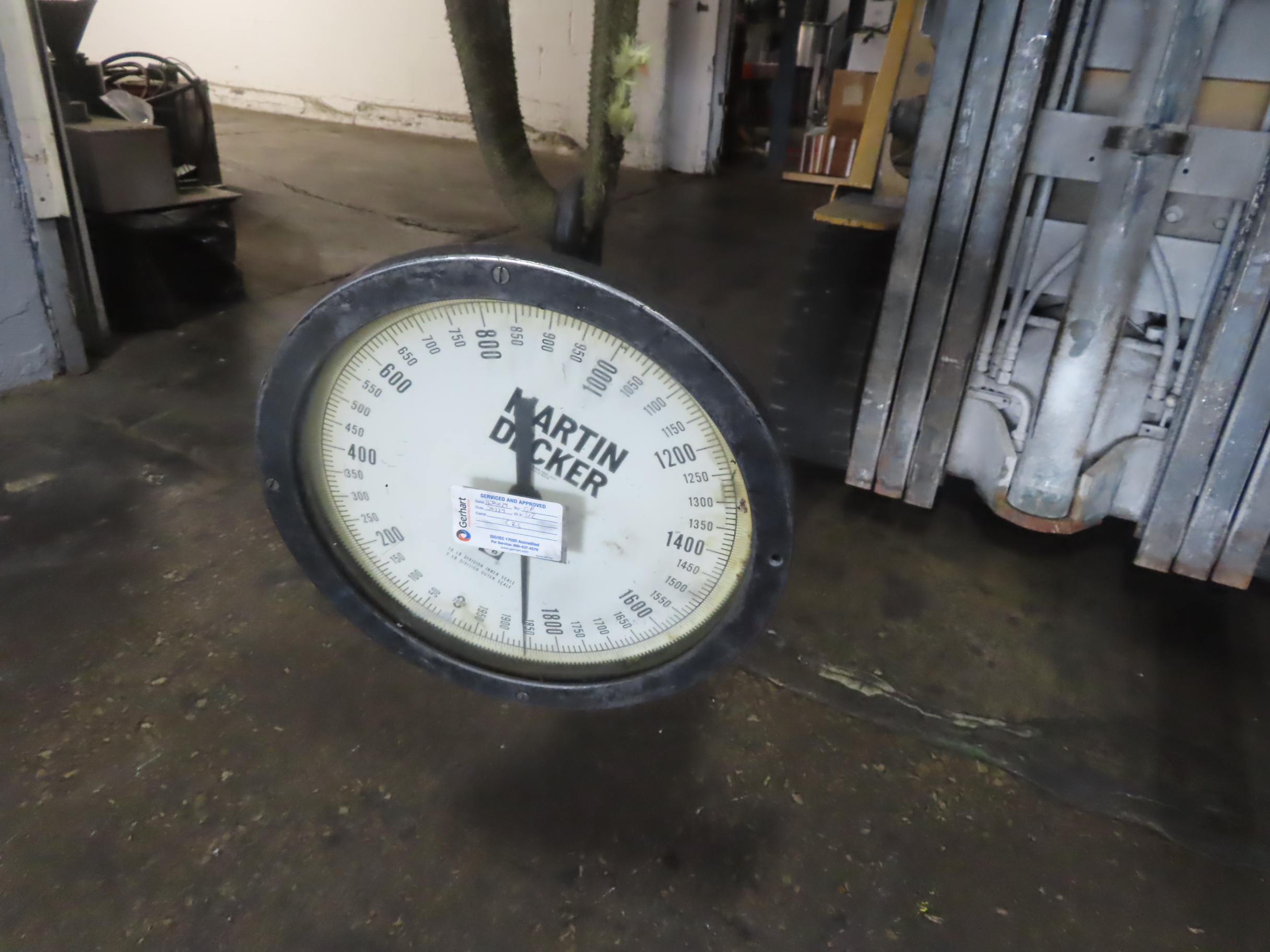 2,000 lb Martin Decker Hoist Scale