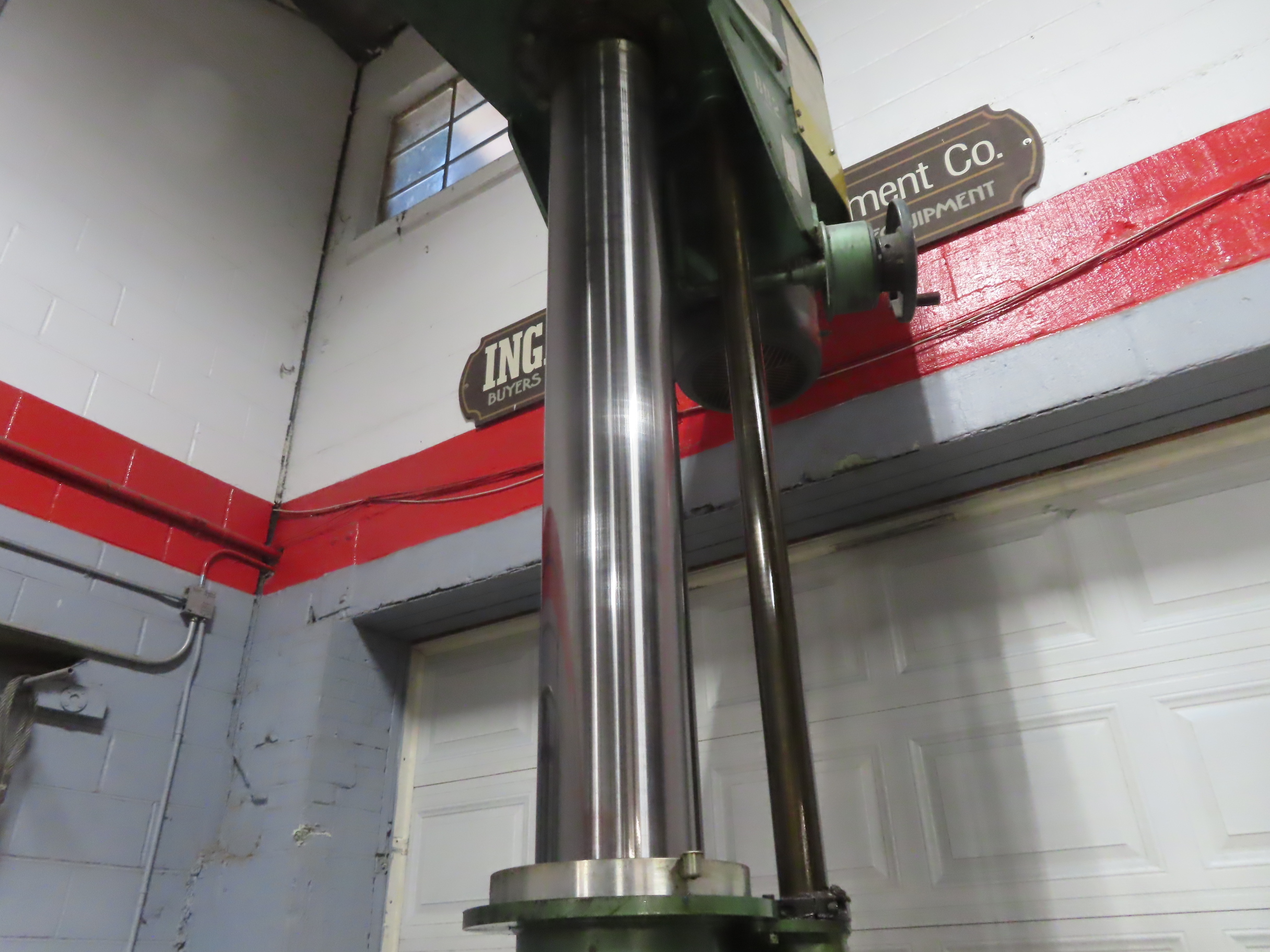 20 HP Schold Bow-Tie Mixer, XP, Variable Speed, Floor mount