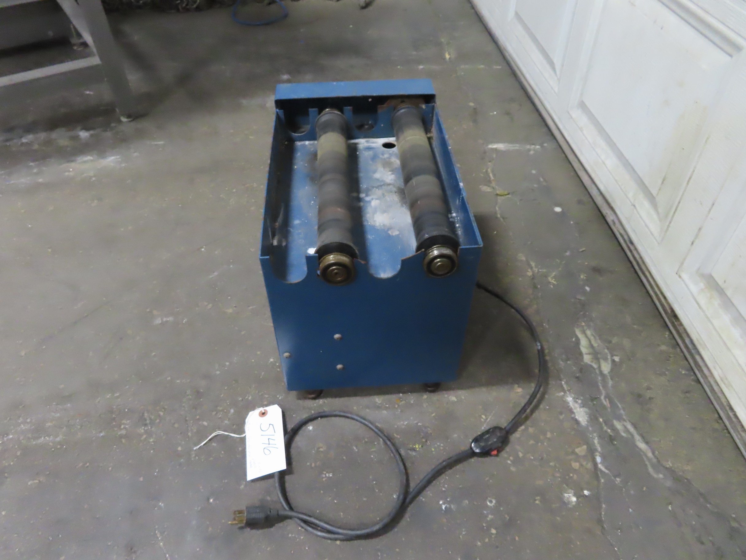 US Stoneware Jar Roller Mill, 2" x 13" rolls, single set of rolls, Vari ...